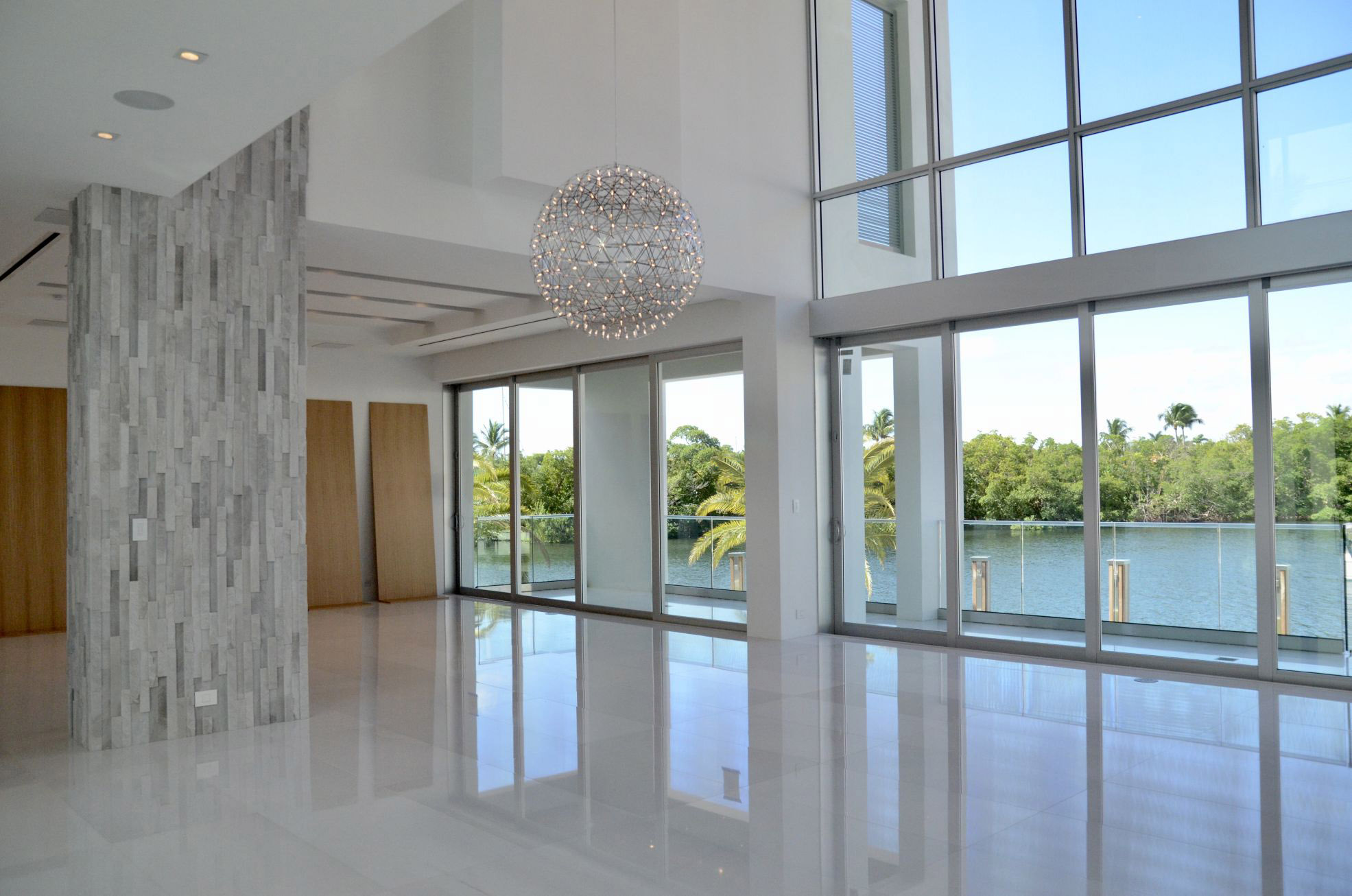 Transforming Spaces: Luxury Custom Interiors - Custom Luxury Home ...